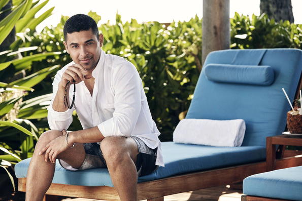 Wilmer Valderrama Barefoot
